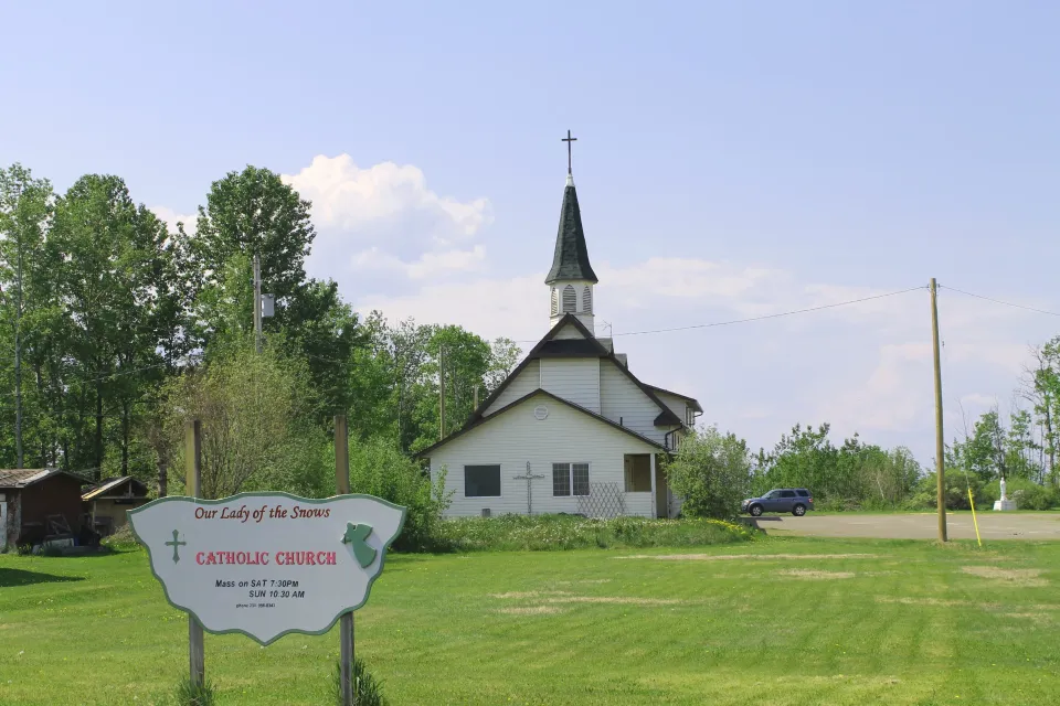 Our Churches | Nak'azdli Whut'en